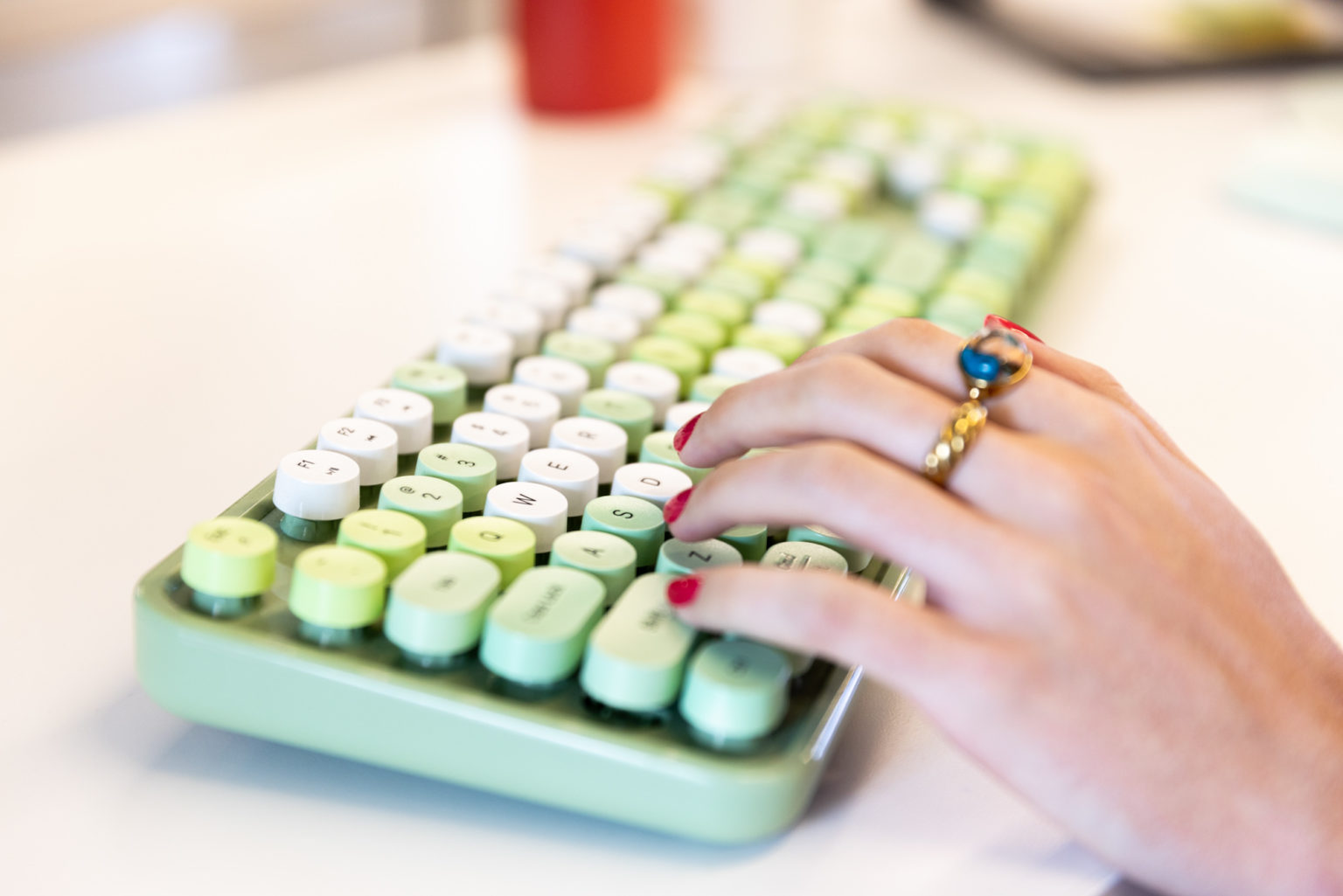 The Right Voice: How to Match a Client’s Tone - Lifted Logic